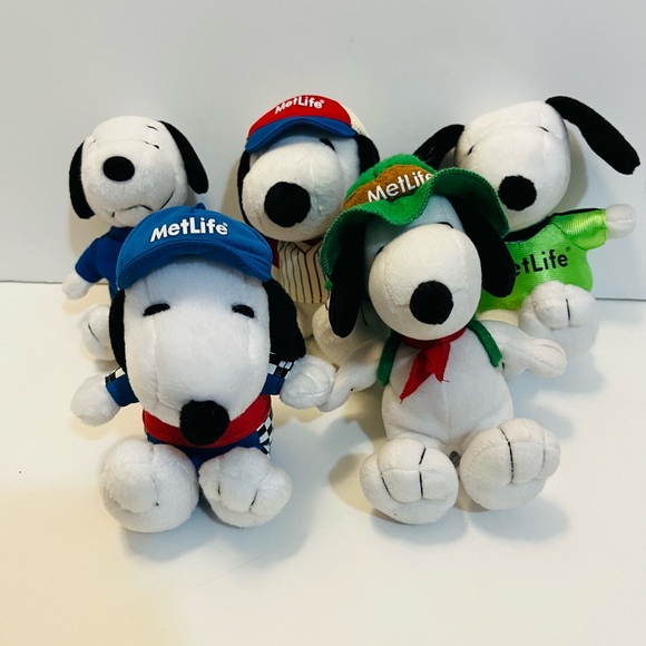 Peanuts | Toys | Snoopy Metlife Plush Lot Of 5 Race Car Driver Hiker ...